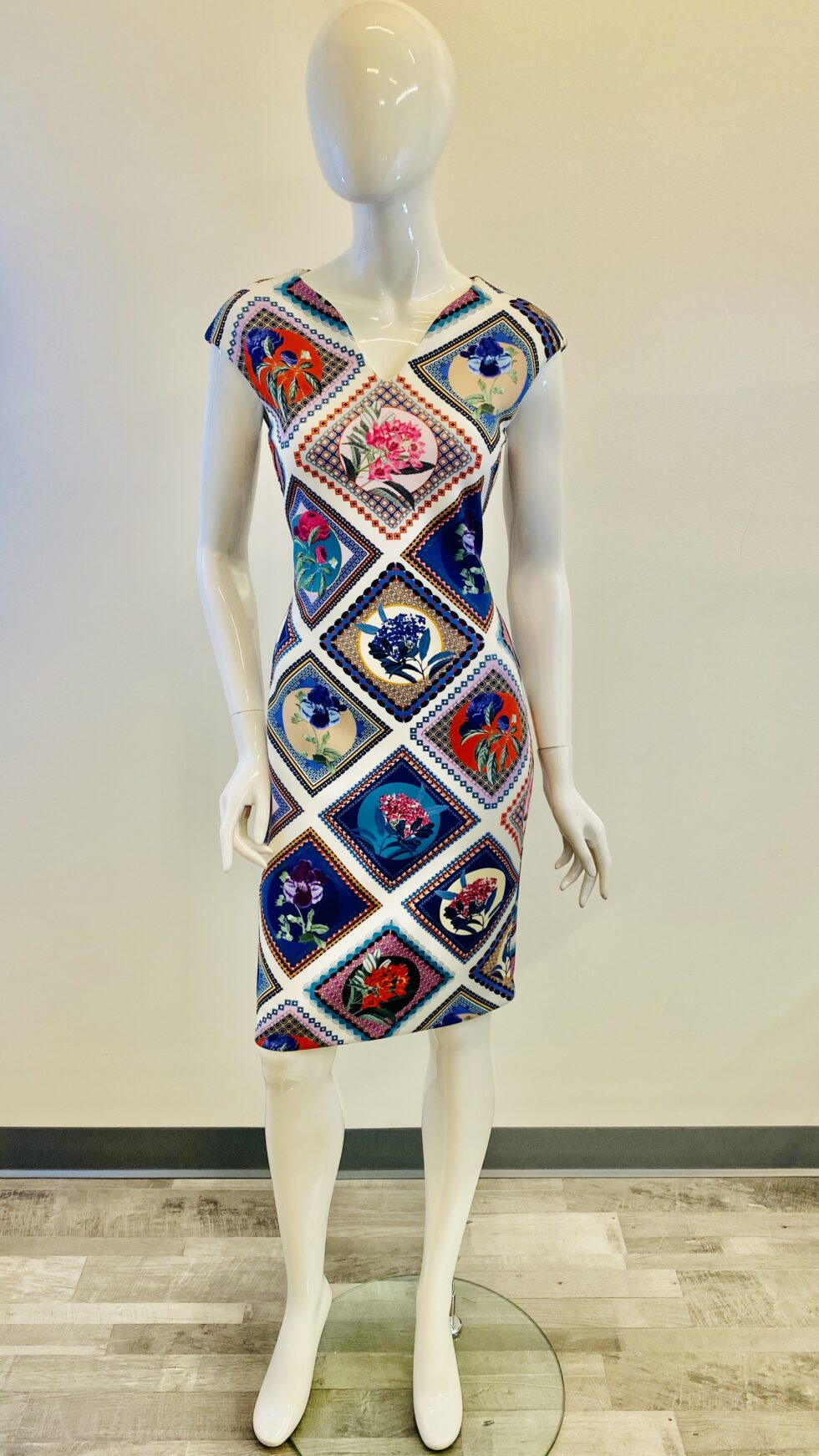 Laura's Fashion | Wholesale Woman Clothing